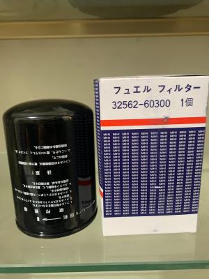 Cina Fuel Filter 32562-60300 P552251 Machinery Spare Parts For Mitsubishi Wholesale Construction in vendita