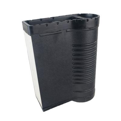 中国 エンジン部分のエア フィルターのための蜜蜂の巣のエア フィルターP635773 販売のため