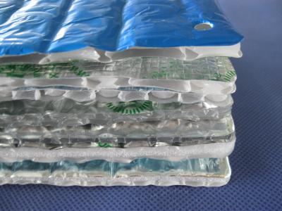 China Fireproof Off White Antiflaming Bubble Woven Aluminum Foil House Wrap for sale