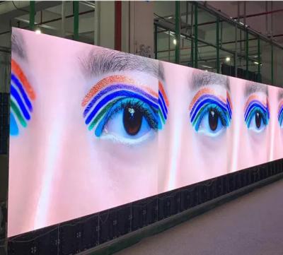 中国 屋内屋外の防水LEDスクリーンIP65は大いにリフレッシュ レート フル カラーHDの表示を 販売のため
