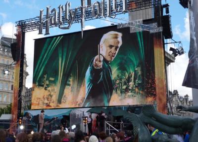 China Outdoor Rental LED Display P6 LED Screen Die Casting Aluminum Cabinet Light Weight  P1.5 COB for sale