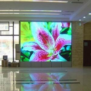 Chine Écran d'affichage LED en aluminium 256*128mm Module intérieur pleine couleur avec une distance de vision optimale de 6m-30m à vendre