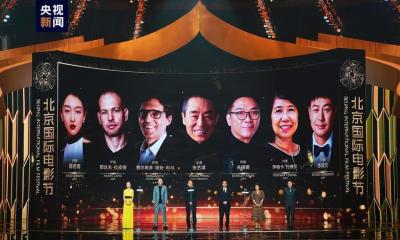 중국 실내 P2.5 고정되 LED 디스플레이 패널 3840 hz 갱신 속도를 설치합니다 판매용