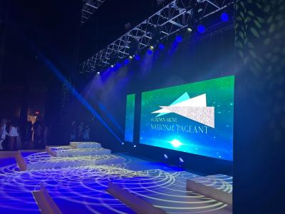 Chine Panneau d'affichage vidéo polychrome d'intérieur d'affichage à LED d'installation fixe à vendre