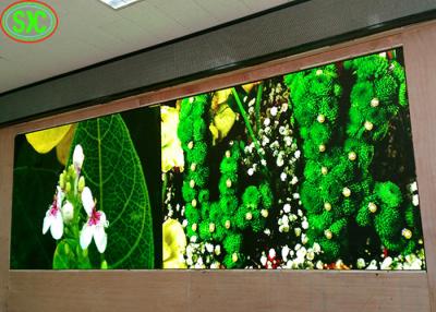 Chine 1010 Size Digital Indoor LED Display Screen Life Time＞5000hours for Your Requirements à vendre