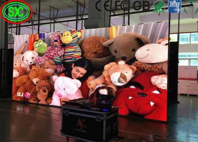 中国 P2.5 SMD 室内 RGB LED レンタルスクリーン HD 鋳型アルミ・シャシ 3年保証 販売のため