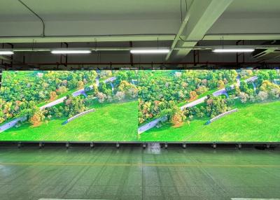 China HD Rental Waterproof SMD LED Screen P4 Indoor Video Advertising RGB Display Screen factory