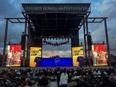 Китай P4 Для коммерческих/спортивных объектов Большой полноцветный наружный светодиодный экран продается