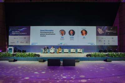 Cina P3.91 LED in alluminio a fusione a stampa / schermo di noleggio cartellone 500 * 1000 mm Sistema NOVA personalizzabile in vendita