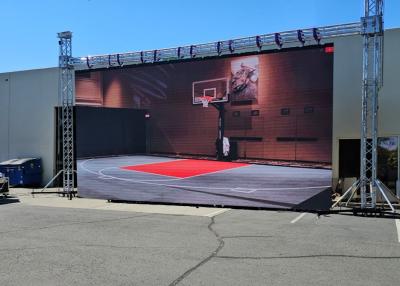 Chine Location d'écran suspendu courbé/affichage publicitaire LED fixe à vendre