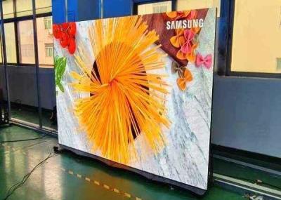 China Die-Cast Aluminum Screen Front P2.5 Digital LED Poster Stereo Mount Easy Installation for sale