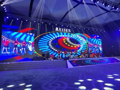 China 65410 Display Resolution RGB LED Projector with 3.91 Pixel Pitch for sale