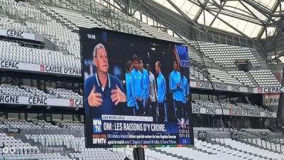 China Pantalla LED para exteriores P10 10000 puntos/m² 5000 cd/m² en venta