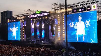 China Upgrade Your Displays with SCXK-RGB LED Display Advertising LED Screens 100000hours Life Span and 62500/m2 Pixel Density for sale