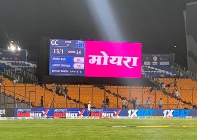 중국 광고 야외 방수 전색 LED 디스플레이, 고 밝기 콘서트 LED 화면 IP65 판매용