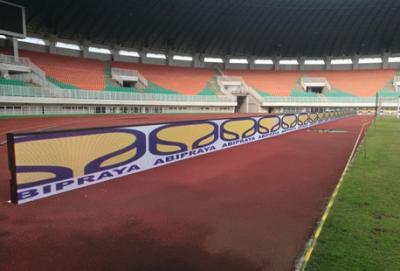 중국 IP65 P5 SMD 스타디움 LED 디스플레이 5000 1 대비 비율로 시청 경험을 향상 판매용