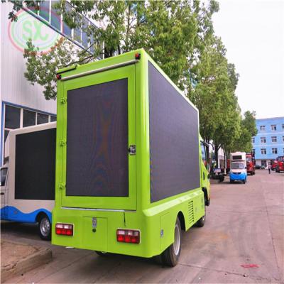 중국 컴퓨터 동기 제어 모바일 트럭 철 또는 알루미늄 캐비닛과 DC5V 작동 전압으로 LED 디스플레이 판매용