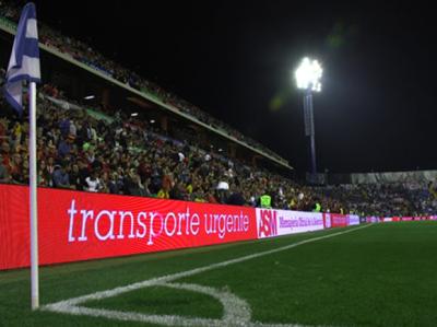 China Hergestellt P10 SMD Stadium-LED-Display mit ≥6500cd/m2 Helligkeit zu verkaufen