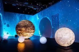 China Shopping Mall/Events Sphere LED Screen with DC5V Voltage and FCC Certification for sale