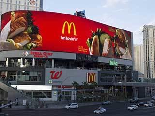 China Outdoor Full Color LED Display 8mm Pixel Pitch High Brightness 16 Million Colors Aluminum Cabinet IP65 Waterproof Screen for sale