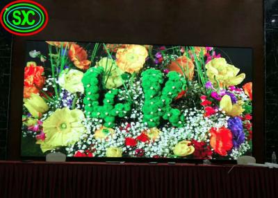 Cina Sfondo di palcoscenico impermeabile Flessibile senza trascinamento LED Grande schermo Piccolo passo in vendita