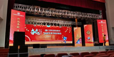 China P3 Indoor LED Video Display Panel met 2500nits Helderheid En Airplug Connection Design Te koop