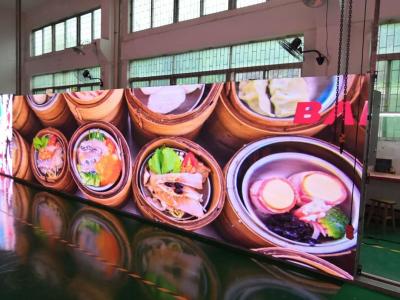 Chine Customized Screen Size Outdoor Full Color LED Display for and Long Lifespan 000 Hours à vendre