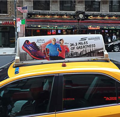 中国 384*128ドットスクリーン解像度と長持ちするパフォーマンスを持つ屋外車用LEDサインディスプレイ 販売のため