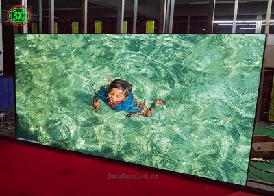 Cina HD No-Smear Flessibile P2 P3 P4 1R1G1B SMD2121 1300cd/m2 LED Billboard in vendita