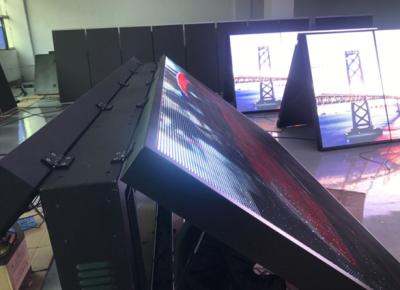 China La cara doble 10000dots/Sqm grande llevó al tablero de publicidad al aire libre en venta