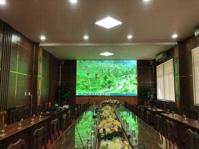 China Indoor Events P4  512X512MM Background LED Display SMD2121 P4 LED Rental LED Wall Media Screen for sale