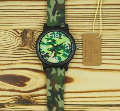 China wrist watches for men and ladies wooden case quartz watch for sale