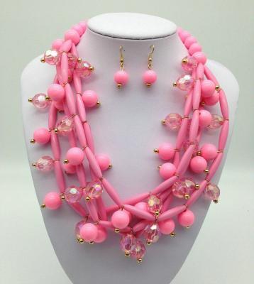 China Fashion Exporting designs Acrylic Bead African Beads Jewelry Set Multi layer Necklace And Earring Set for sale