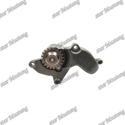 Cina Oil pump 6D140-3 6218-51-2004 in vendita