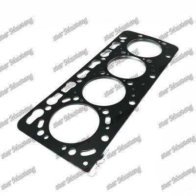 Cina Motore Kubota V3300 Gassetta della testa del cilindro 1C020-03310 in vendita