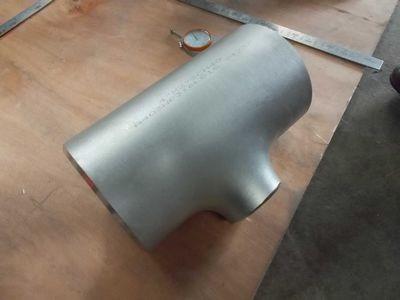 China ASTM A815 WPS32760 reducing tee for sale