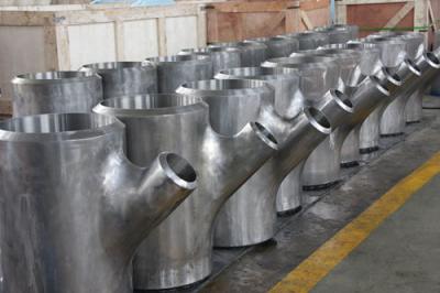 China ASTM A403 WP304 lateral tee for sale