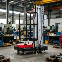 China Pharmaceutical Cleanroom Electric Boom Mast Lifter Rustproof Custom for sale