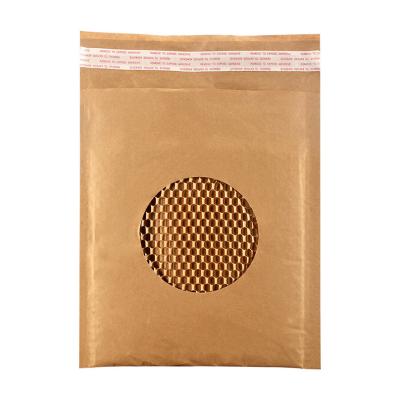 China Versatile Kraft Honeycomb Mailer Pouch Ideal for Multi-Industry Packaging Needs for sale