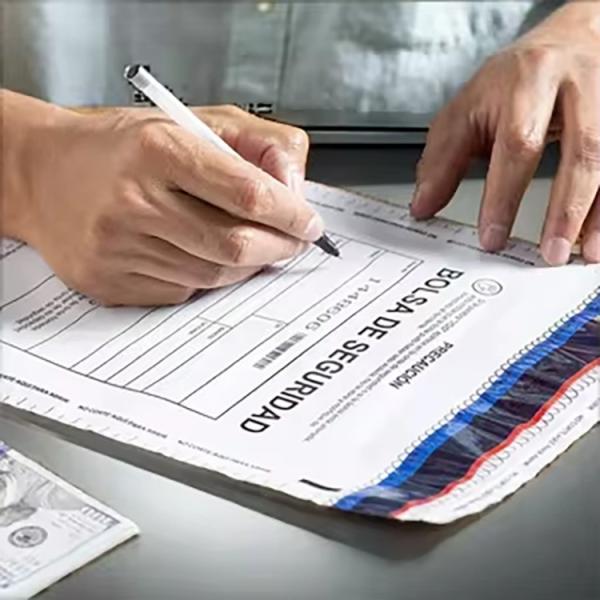 Quality Hot Selling High Security Tamper Evident Bag with Serial Number Tracking for for sale