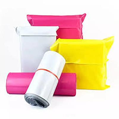 China Waterproof Large Capacity Poly Mailing Bags Flexible and Durable for Heavy-Duty Shipping Needs for sale