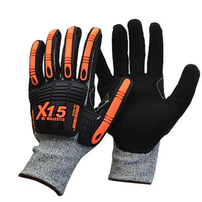 Cina 13 Guanti meccanici resistenti al taglio a maglia HPPE con rivestimento nitrile di sabbia CE EN 388 4543 in vendita
