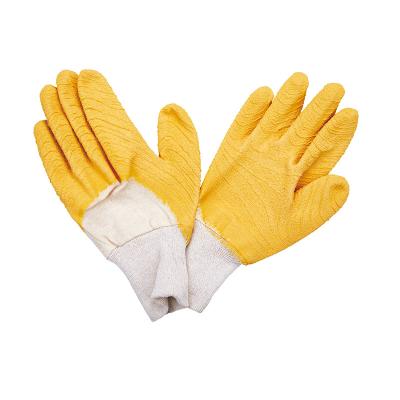 Cina Guanti antiscivolo 3/4 rivestiti a maglia per polso con rivestimento interblocco Lattice giallo flessibile in vendita