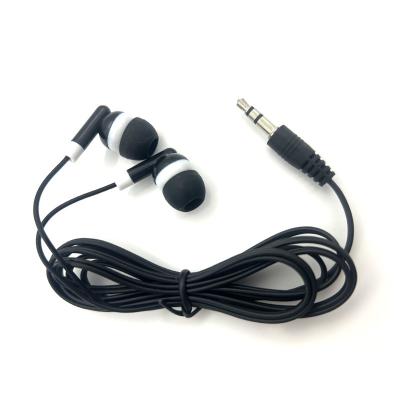 China Sensitivity 104±10%DB Gaming In-ear Earphones 3.5mm Jack Wired Stereo Headphones Customized Color for Your Phone for sale