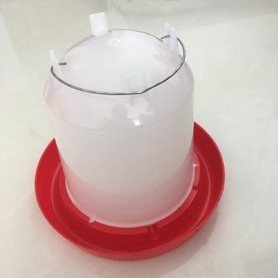 China Rekupereerbare 5L Duck Quail Waterers And Feeders Te koop