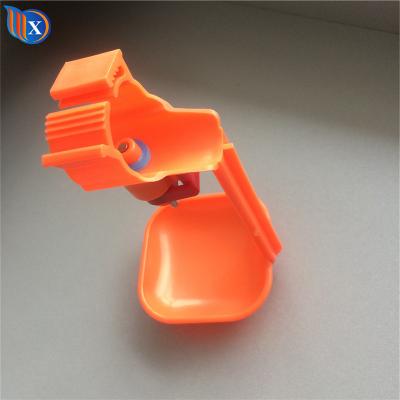 China 33.7g Automatic Chicken Water Nipple Drinker With Drip Cup for sale