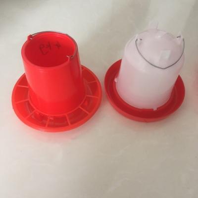 Cina alimentatore e bevitore di plastica del pollo del pollame 1.5kg in vendita