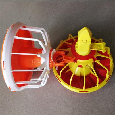 Cina Tubo Pan Feeding System automatico del pollame delle galline in vendita