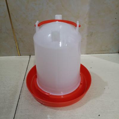 中国 家畜の家禽の送り装置および酒飲み1.5l 2.5l 4l 6l 8l 10l 15l 販売のため