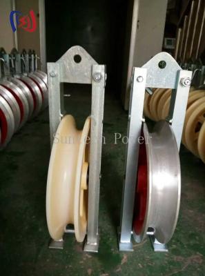 China 5KN - 20KN Single Sheave Stringing Block Conductor Overhead Transmission Line Tools for sale